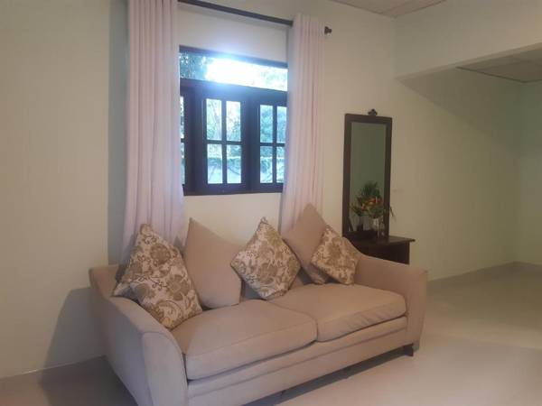 Hidden Lake Cottages Sigiriya - Book Rooms 24/7